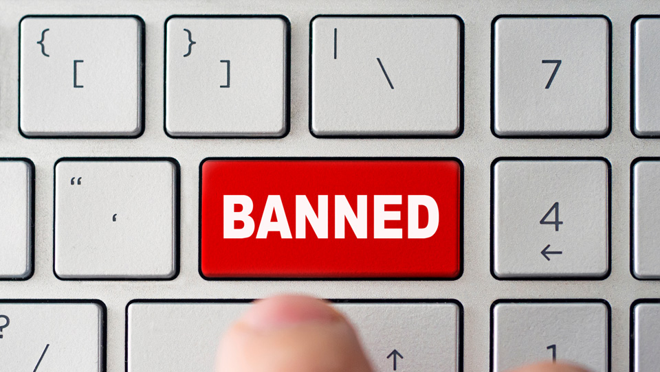 "A cultural coup": reactions to Big Tech's ban on Trump - Gript