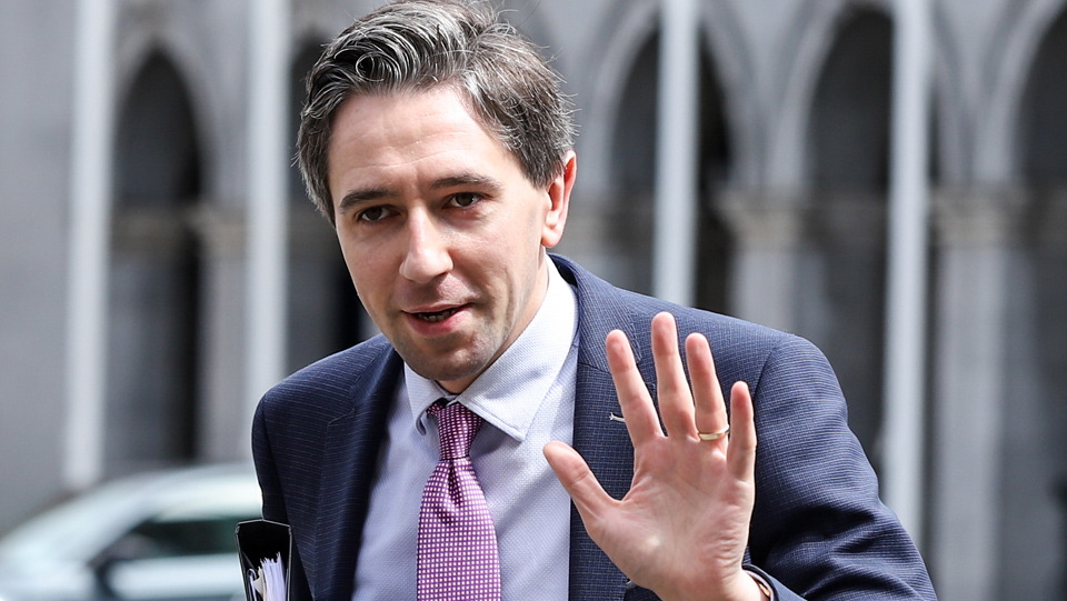 Indon viral bokep she doesn't use lube, she uses spit, and