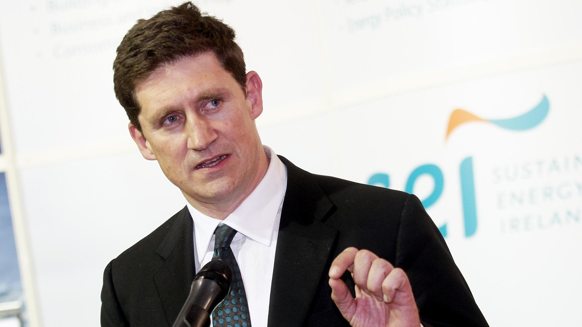 Eamon Ryan gives strongest hint yet that blackouts are likely every ...