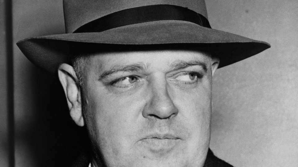 Review: Witness by Whitaker Chambers: A book that endures but leaves ...