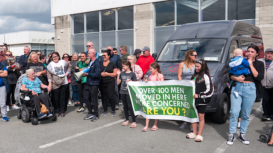 Finglas community expresses unease at proposed asylum centre - Gript