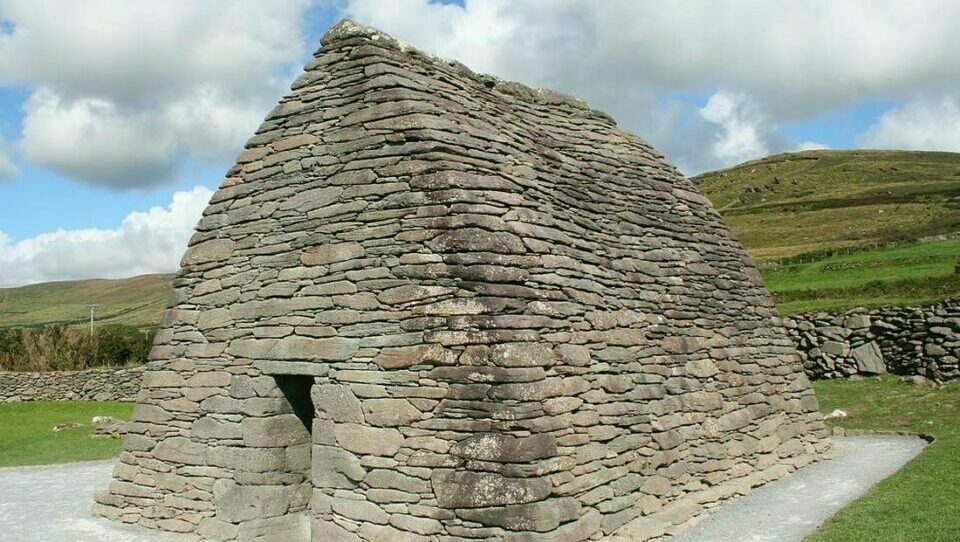 256 rules for life: The wisdom of the ancient Irish Triads - Gript