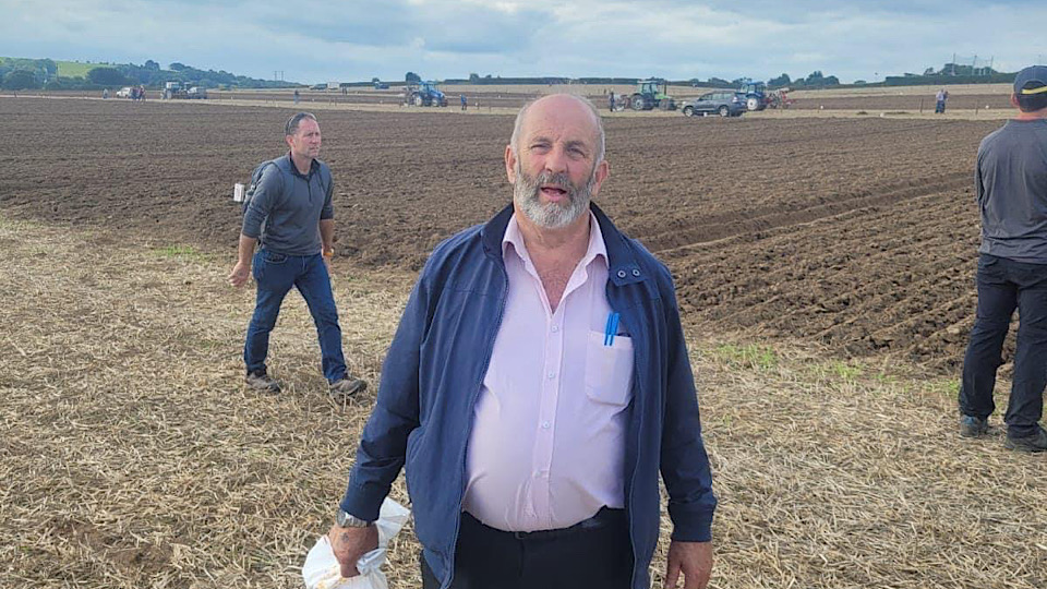 Healy-Rae says Higgins 'overstepped' the mark in diet/climate remarks ...