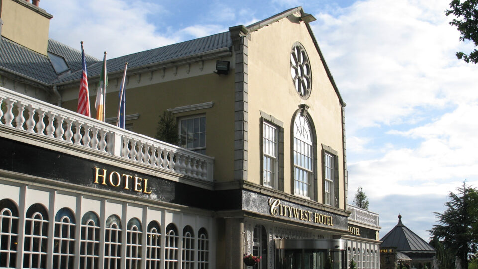 Citywest: 1800 sign door-to-door petition opposing IPAS - Gript