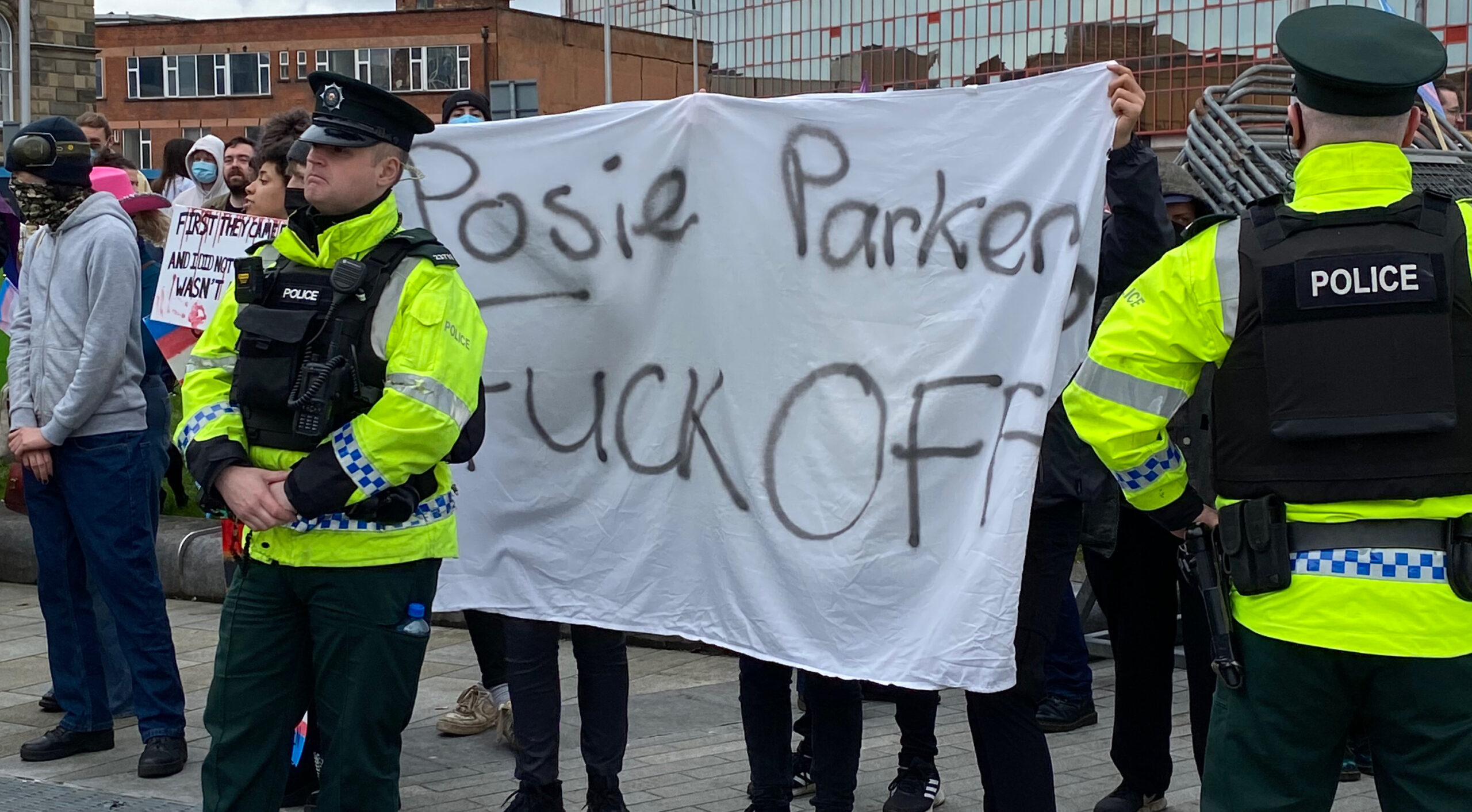 Huge PSNI presence at Let Women Speak illustrates threat level against ...
