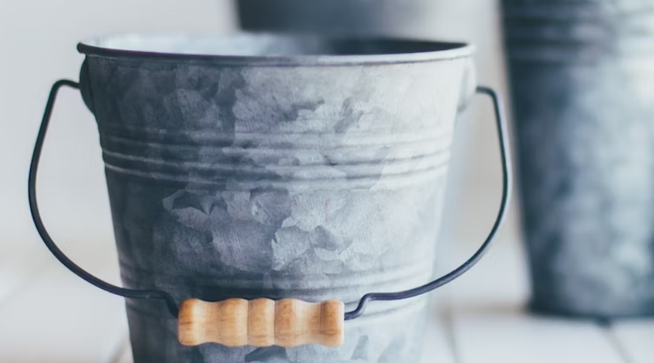 Bill for ‘slopping out’ in Irish prisons exceeds €10 million in legal ...