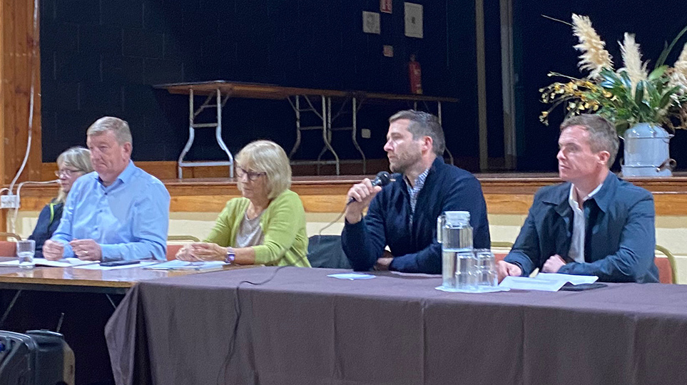 ‘A village of 100 cannot handle 950 refugees’ say Annamoe residents - Gript