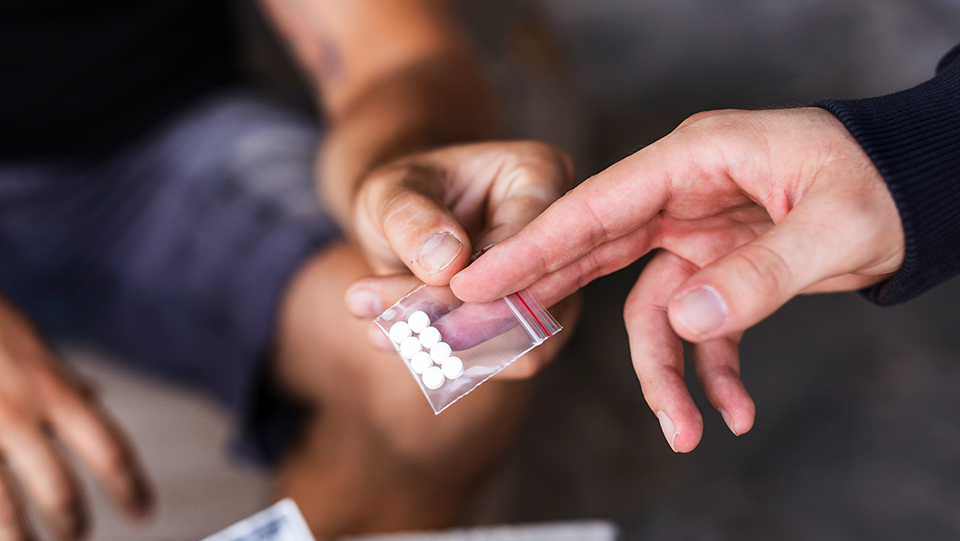Drug dealing/use found in Dublin 15 primary schools - Gript