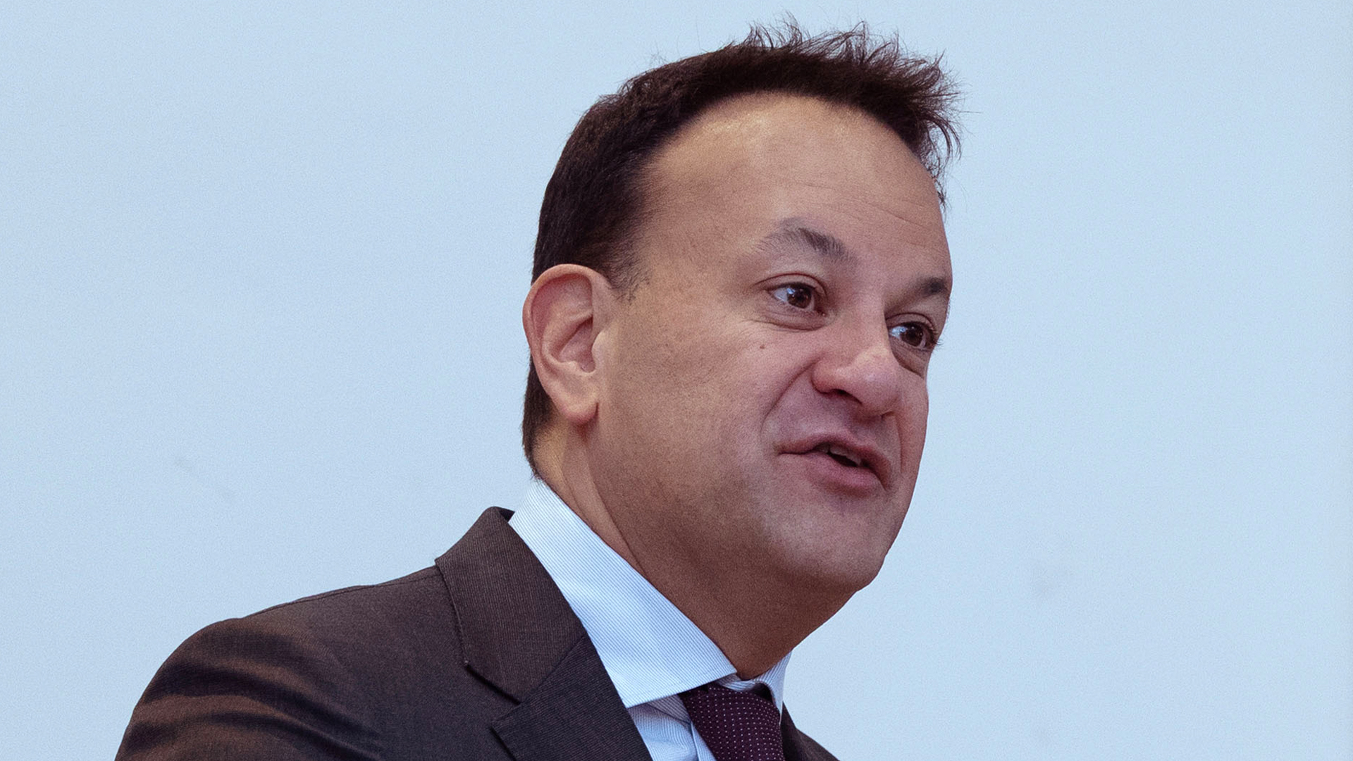 Varadkar has no “sustainable figure” in mind for asylum seekers - Gript