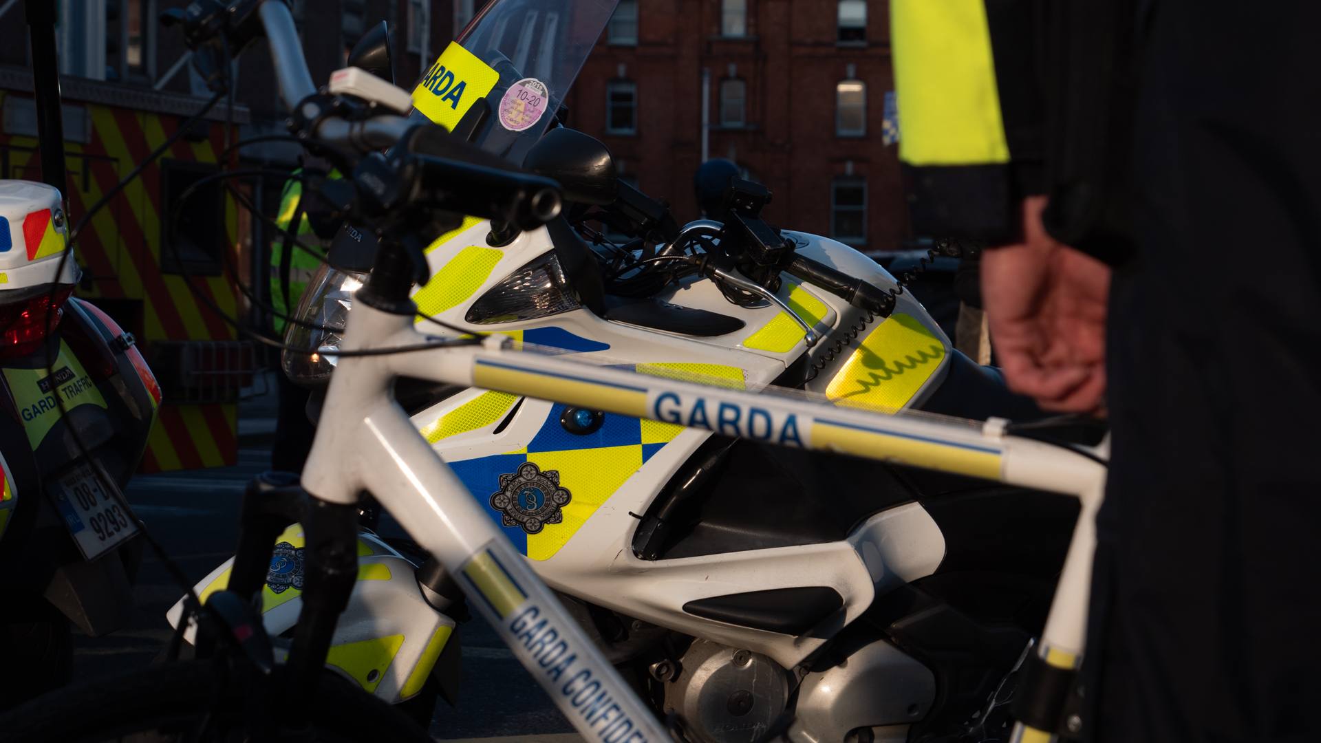 8-year old girl stabbed to death was trying to protect her mother from ...