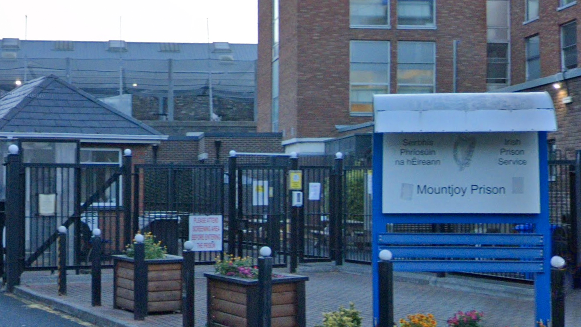 Over 9,200 contraband phones seized in Irish prisons since 2015 - Gript