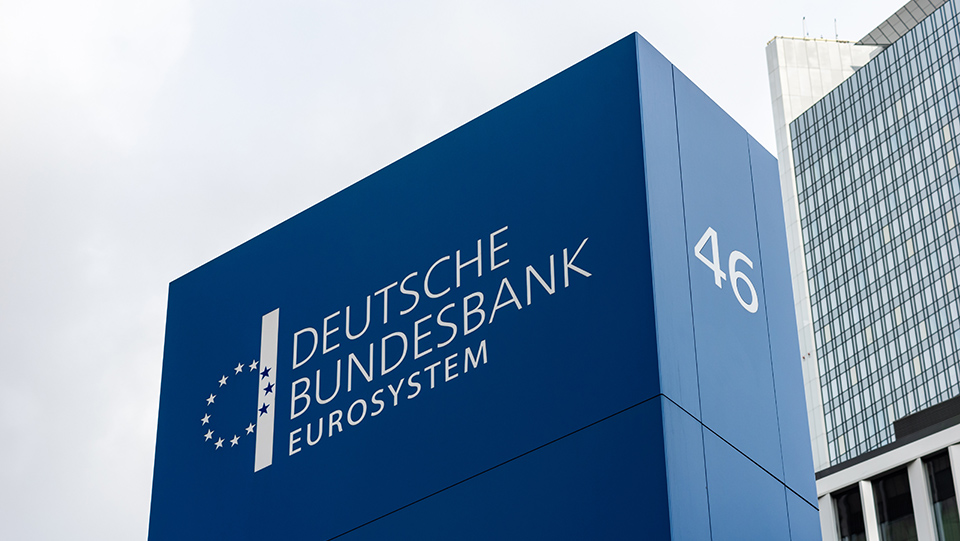 German economy's Doomsday clock: Central Bank posts first loss - Gript