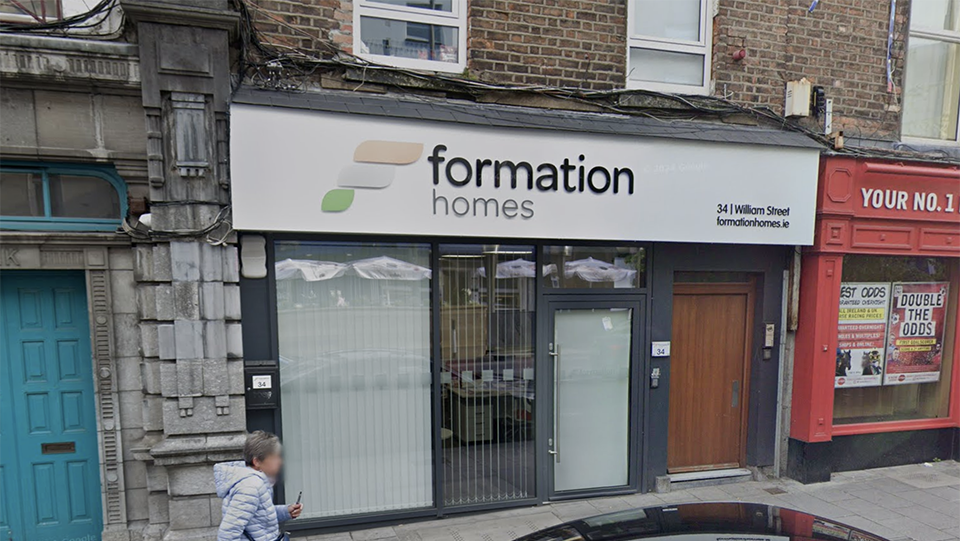 Another shy entrant into the lucrative world of cheques for asylum accommodation - Gript