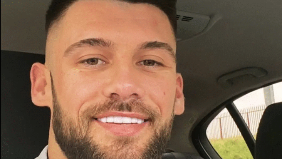 Ex-footballer ran from car "covered in cocaine" - Gript